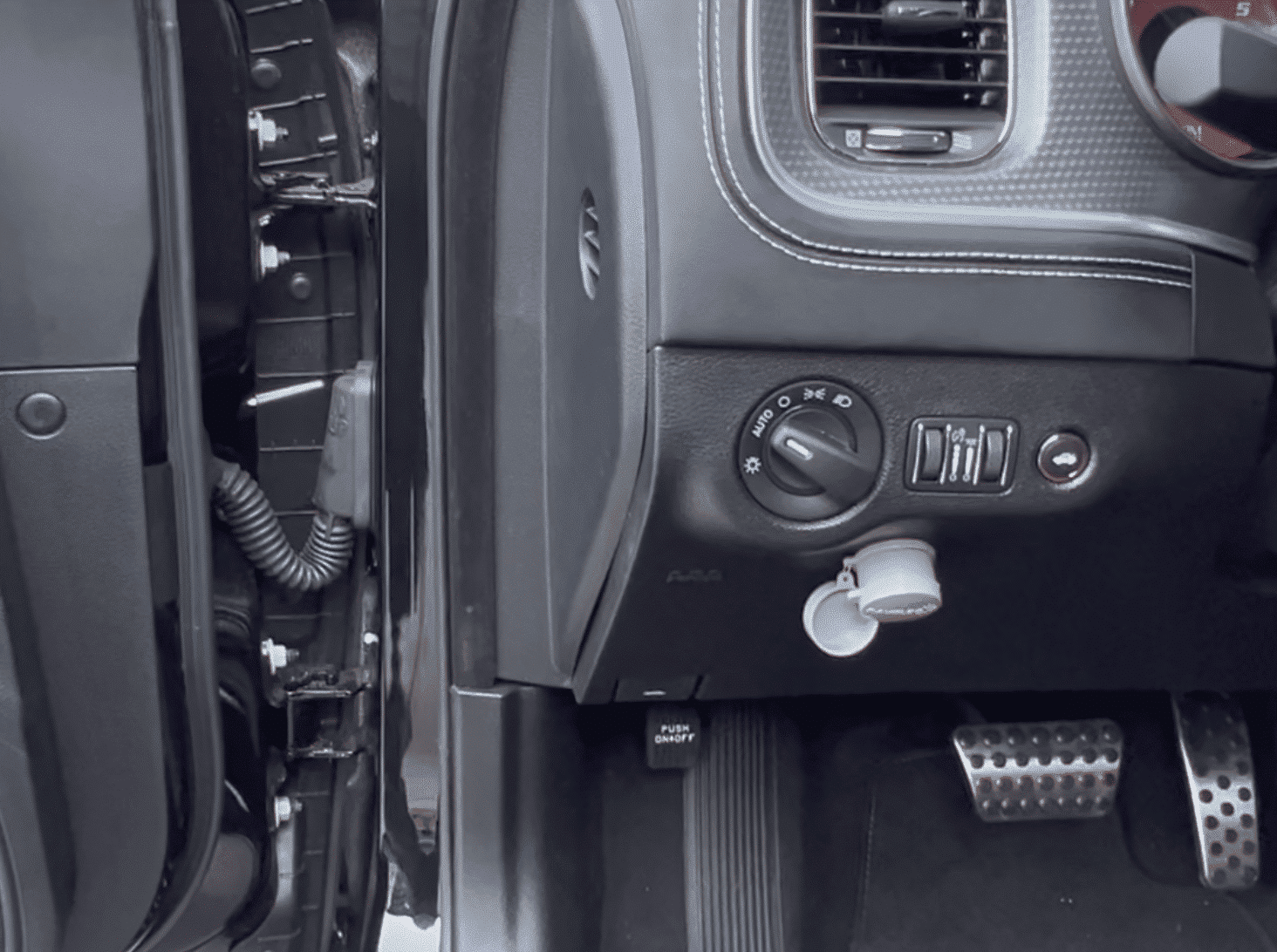 Protect Your Vehicle From Theft with the Ravelco Anti-Theft Device